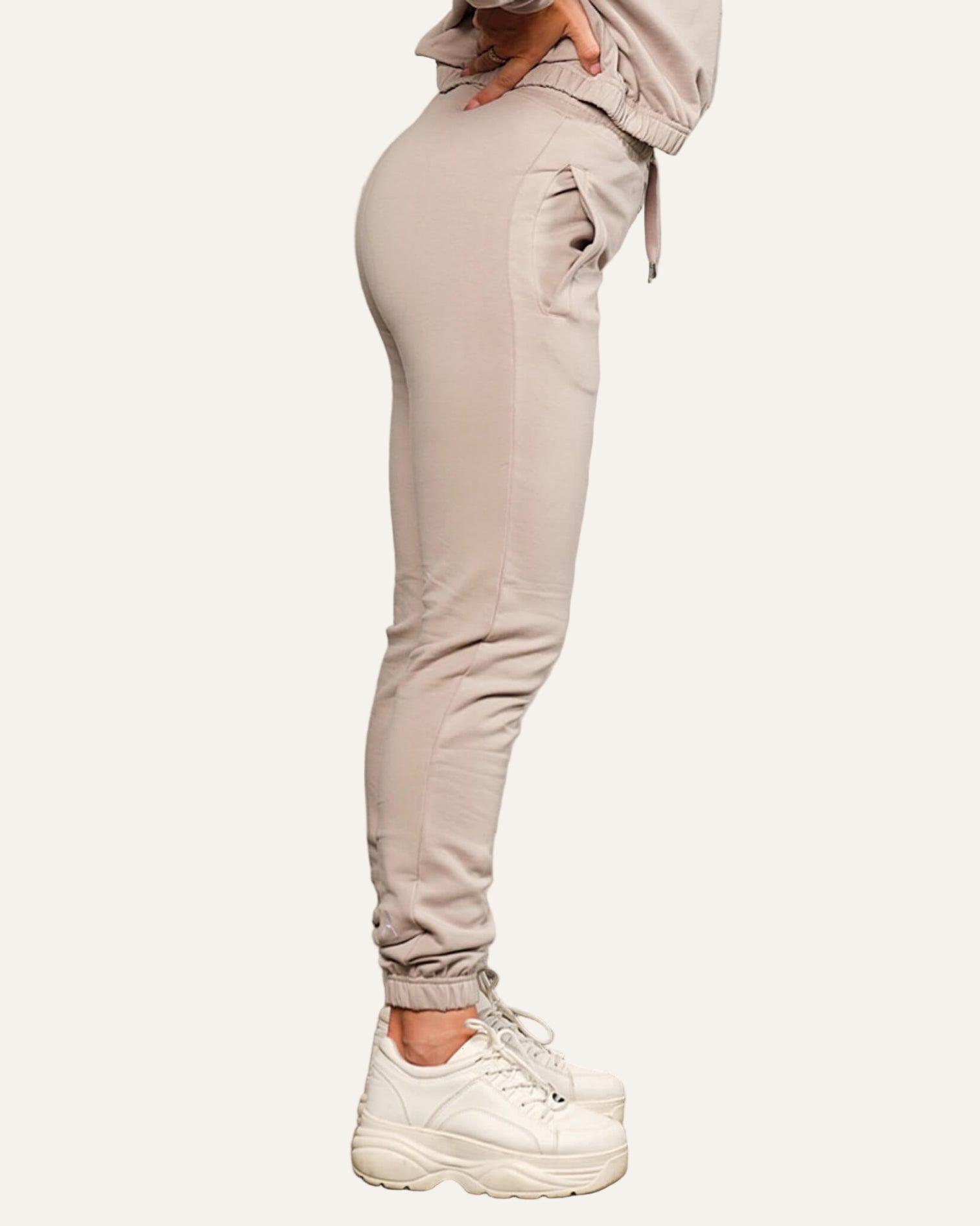 Highschool pant - Burnt sand (hvit logo) – BEKKA